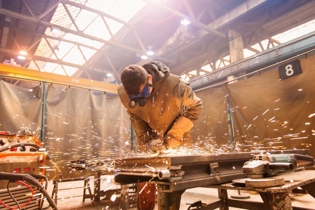 Welding Equipment – DAMACO | HARDWARE & ELECTRICAL TR. EST.